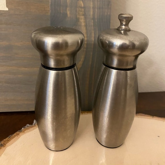 Kitchen | Vintage Stainless Steel Heavy Salt Shaker Pepper Grinder ...